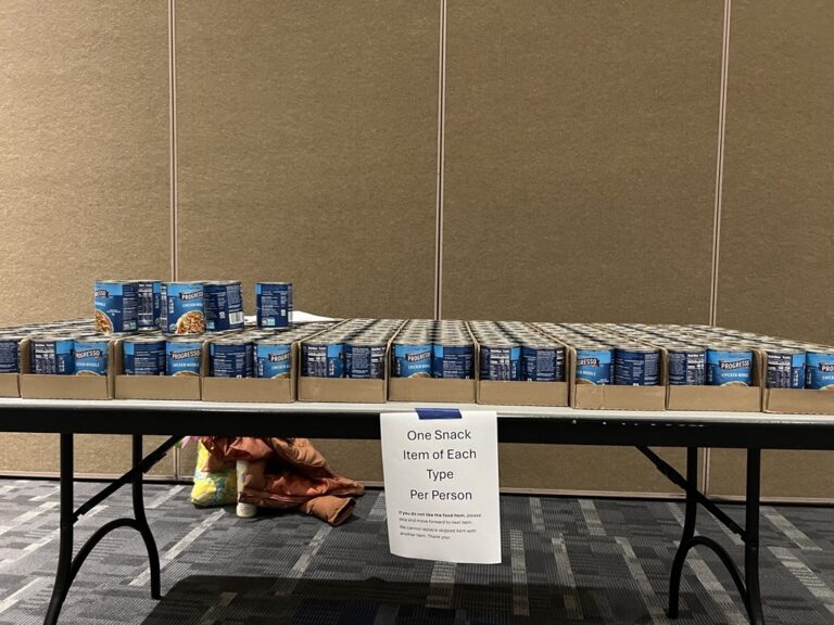 Grab & Go: On-Campus Pantry Events Make Nutrition Easy and Accessible ...